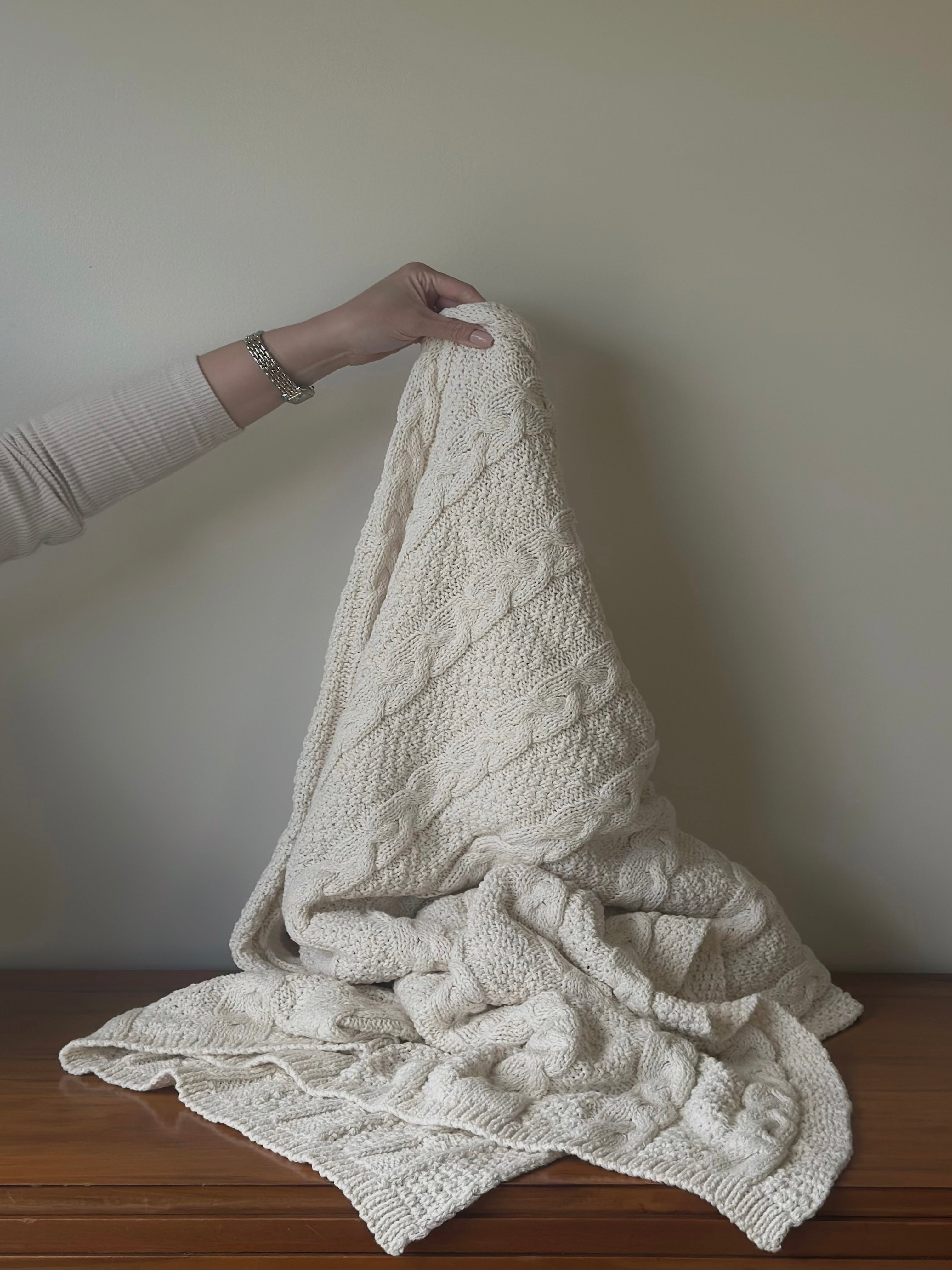 Chunky Cable Throw Blanket - Milk – Lawless Design Shoppe